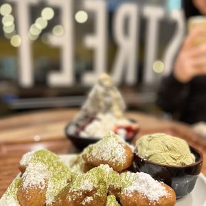 LE CHARLOT - 45 Photos & 131 Reviews - French - 19 E 69th St, New York ...