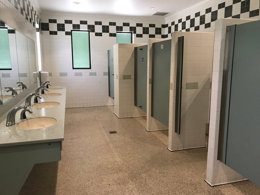 REST AREA - Updated July 2025 - 12 Photos - E Bound Interstate 96 ...