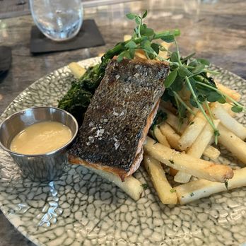 WOVEN SEAFOOD & CHOPHOUSE - Updated April 2025 - 526 Photos & 248 ...