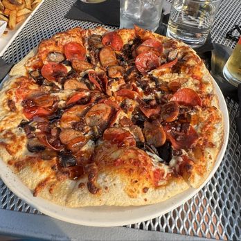 ESCA GOURMET PIZZA + BAR - Updated December 2025 - 12 Photos - 317 Pitt ...