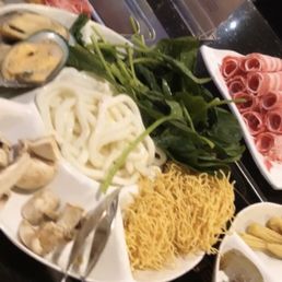 NINE SPICES HOT POT - Updated July 2024 - 333 Photos & 264 Reviews ...