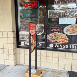 WINGS 101 - Updated December 2025 - 163 Photos & 265 Reviews - 2625 ...