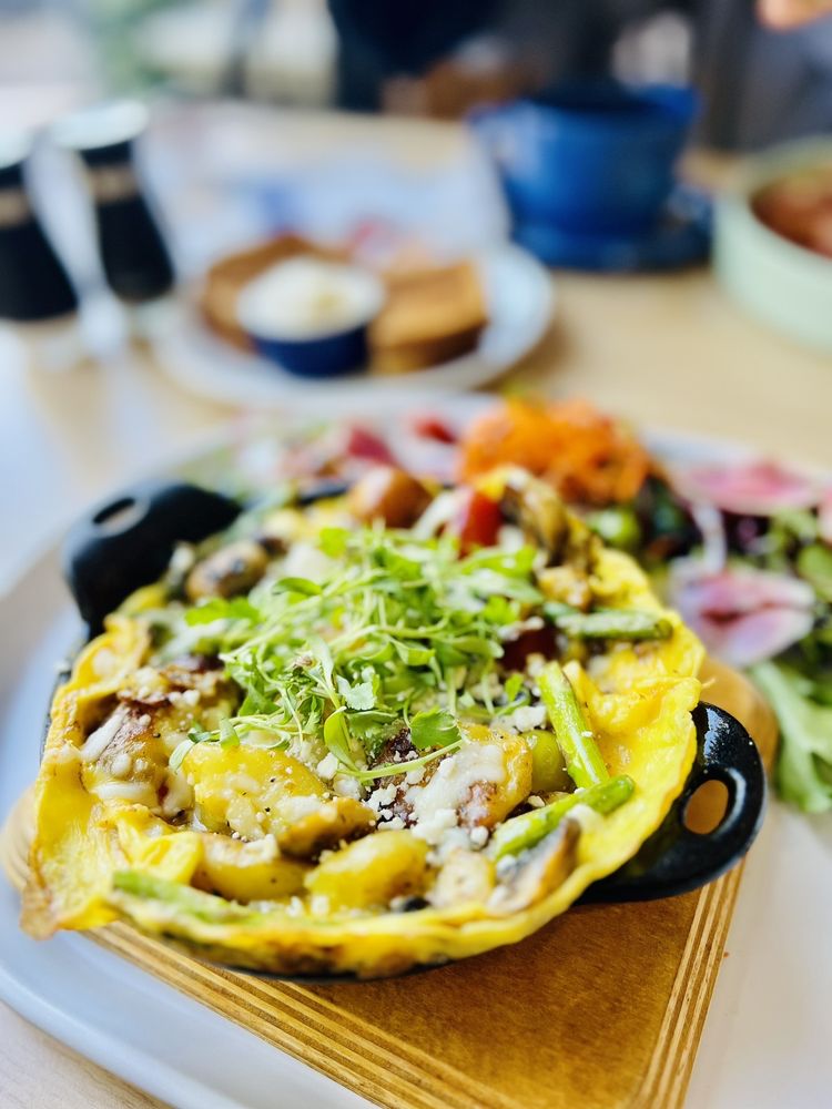 GINA’S KITCHEN +CATERING - 851 Photos & 434 Reviews - 8220 Haven Ave ...