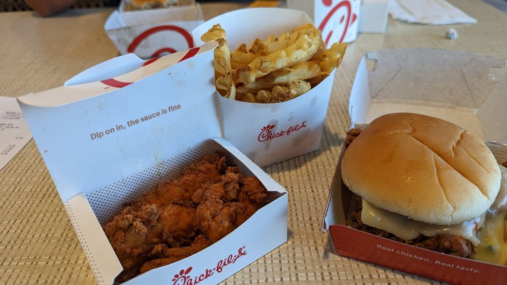 CHICK-FIL-A - Updated May 2024 - 26 Photos & 14 Reviews - 200-225 ...