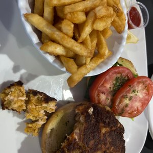 HAPPY SNAPPER SEAFOOD RESTAURANT - 876 Photos & 456 Reviews - 6327 S ...