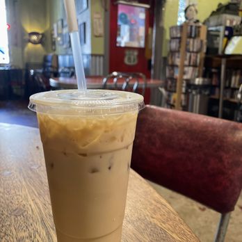 HIGHWAY 61 COFFEEHOUSE - Updated January 2026 - 36 Photos & 64 Reviews ...