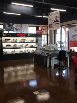 TOP SHELF QUILTS - Updated December 2025 - 16 Reviews - 19081 Old ...