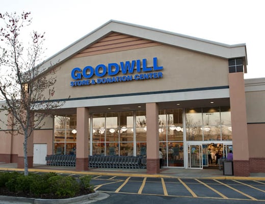 GOODWILL THRIFT STORE & DONATION CENTER - Updated October 2025 - 13 ...