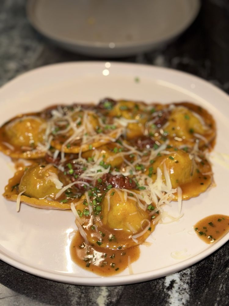 THE SAINT - Updated July 2025 - 338 Photos & 148 Reviews - 2633 Gaston ...