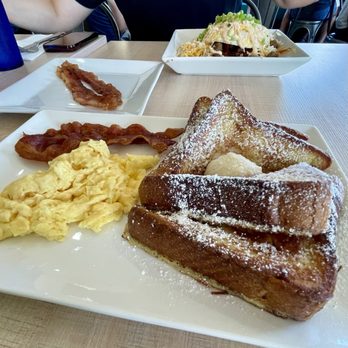 THE PAN - Updated September 2024 - 237 Photos & 194 Reviews - 3160 E ...