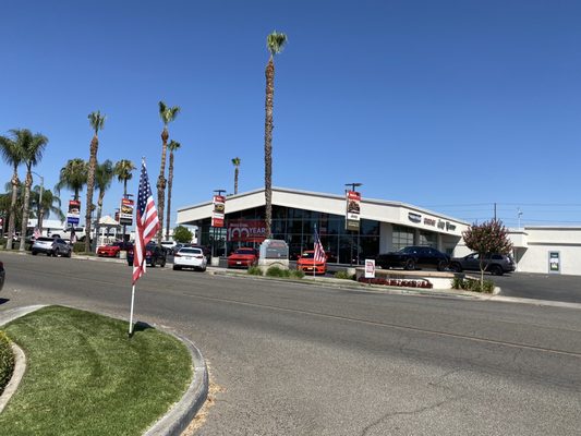 MOSS BROS CHRYSLER DODGE JEEP RAM - RIVERSIDE - Updated December 2025 ...