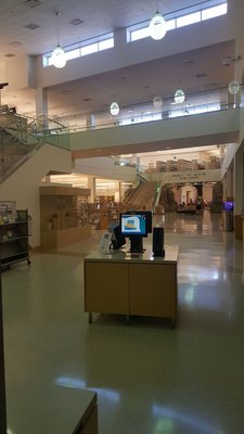 YUMA COUNTY MAIN LIBRARY - Updated January 2026 - 15 Photos & 15 ...