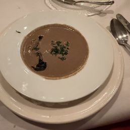 BEAUJOLAIS BISTRO - Updated December 2025 - 831 Photos & 400 Reviews ...