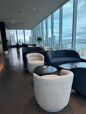 AERA - Updated November 2024 - 122 Photos & 33 Reviews - 8 Spadina ...