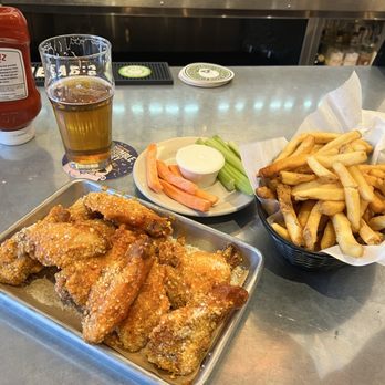 FAT HEADS SALOON - Updated December 2025 - 844 Photos & 1005 Reviews ...