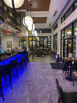 THE GREYHOUND - Updated August 2025 - 35 Photos & 18 Reviews - 201 ...