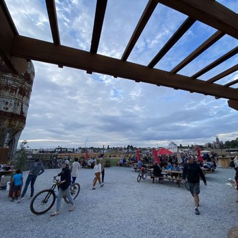 KULSHAN TRACKSIDE BEER GARDEN - TEMP. CLOSED - Updated December 2024 ...