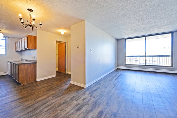 CHELSEA ESTATES - Updated October 2025 - 15 Photos - 1310 14 Avenue SW ...