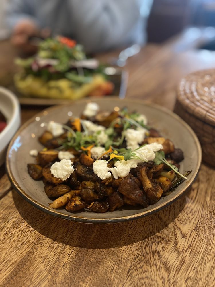 TZUCO - 1749 Photos & 579 Reviews - 720 N State St, Chicago, Illinois ...