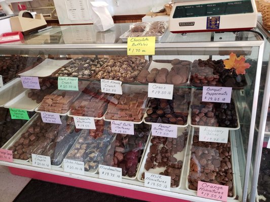 MIKES CANDIES - 12 Photos & 20 Reviews - 2110 Clinton St, Buffalo, New ...