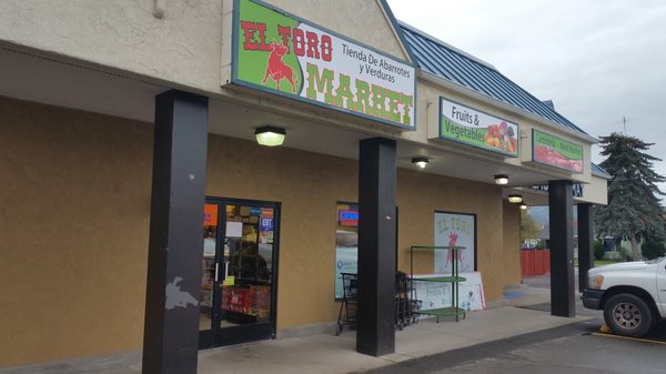 EL TORO MARKET - Updated December 2025 - 629 Goerig St, Woodland ...