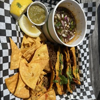 47 HILLS BREWING COMPANY - Updated January 2025 - 430 Photos & 318 ...