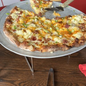 FIRE ENGINE PIZZA COMPANY - 189 Photos & 231 Reviews - 2914 Fairfield ...