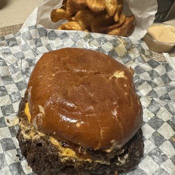 SWAGYU BURGER - Updated December 2024 - 49 Photos & 65 Reviews - 3305 ...