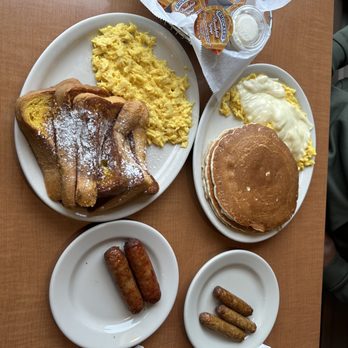PENROSE DINER - 429 Photos & 466 Reviews - 2016 Penrose Ave ...