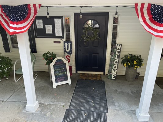 THE WAYSIDE LUCINDA - 31 Photos & 23 Reviews - Seafood - 1123 Old ...