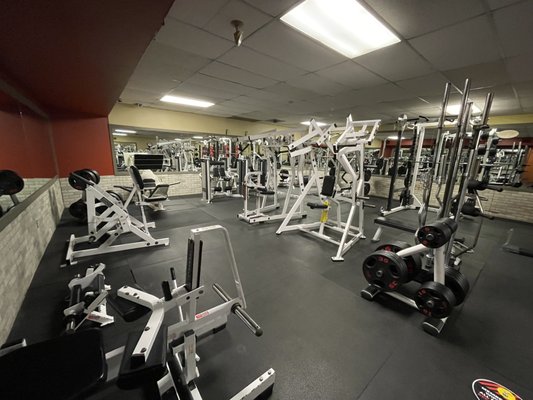 GOODLIFE FITNESS - Updated January 2026 - 26 Photos - 775 Adelaide St N ...