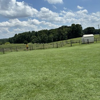 HOWLING COW DAIRY EDUCATION CENTER AND CREAMERY - Updated August 2025 ...