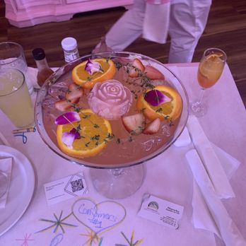 HIGH NOON BRUNCHERY - Updated June 2024 - 236 Photos & 68 Reviews ...