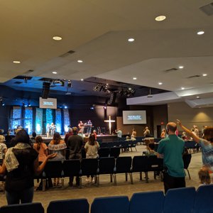 FORUM CHRISTIAN CHURCH - Updated February 2025 - 14 Photos - 3900 Forum ...