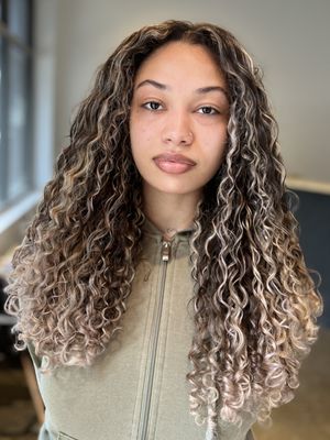 FREEDOM CURLS - Updated November 2024 - 101 Photos & 28 Reviews - 6233 ...