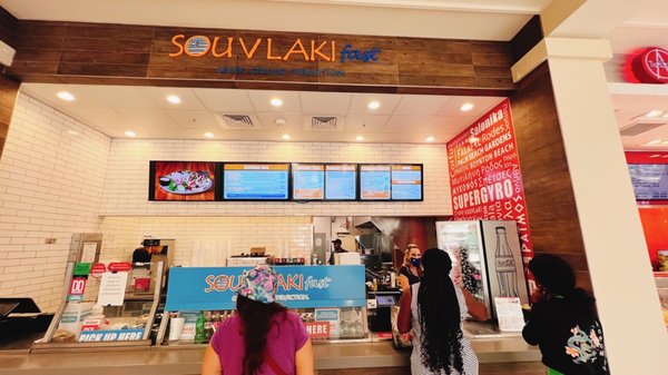 SOUVLAKI FAST - Updated January 2026 - 63 Photos & 40 Reviews - 1751 ...