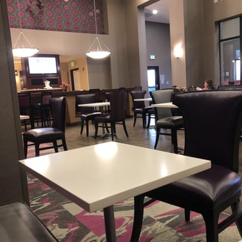 HAMPTON INN & SUITES OAKLAND AIRPORT-ALAMEDA - Updated February 2025 ...