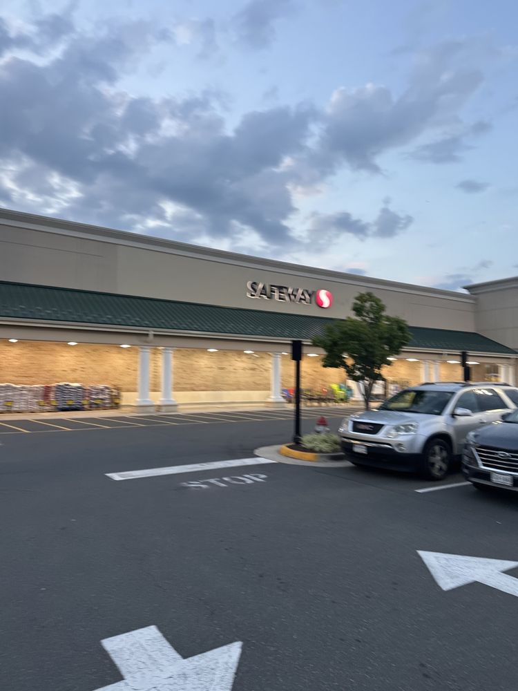 SAFEWAY - Updated August 2024 - 73 Photos & 107 Reviews - 3043 Nutley ...
