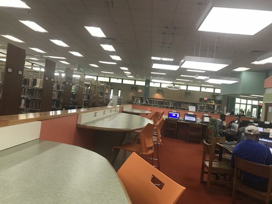 GREENBELT BRANCH LIBRARY - Updated December 2025 - 16 Photos & 16 ...