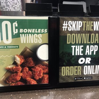 WINGSTOP - Updated July 2025 - 37 Photos & 29 Reviews - 284 Broadway ...