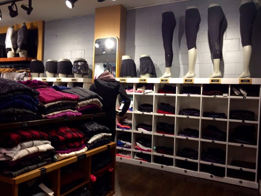 LULULEMON ATHLETICA - Updated July 2025 - 72 Photos & 37 Reviews - 2101 ...