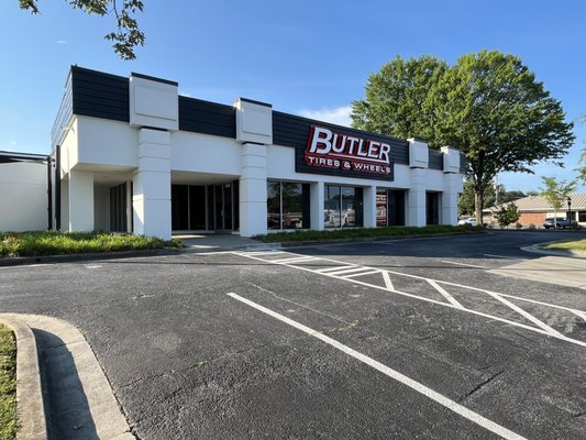 BUTLER TIRES AND WHEELS - Updated December 2025 - 5585 Peachtree Blvd ...