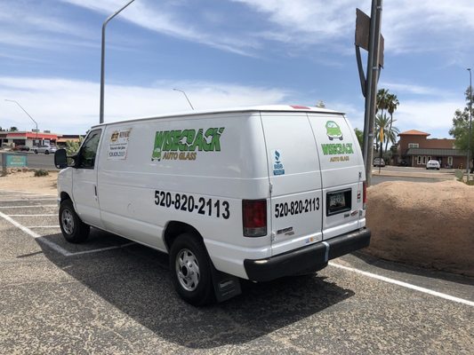 WISECRACK AUTO GLASS - Updated January 2026 - 59 Photos & 186 Reviews ...