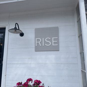 RISE DOUGHNUTS - Updated January 2025 - 44 Photos & 54 Reviews - 28 ...