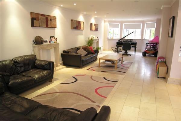 ELLA FINLEY & JAXSON DECORATORS - Updated September 2025 - 25 Photos ...