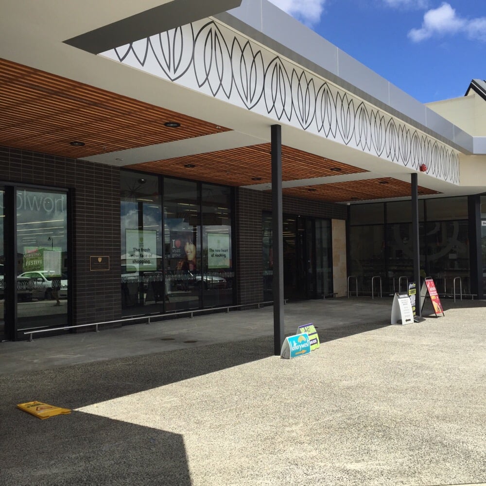 WOOLWORTHS - Updated July 2024 - Gungurrua Ave, Hocking Western ...