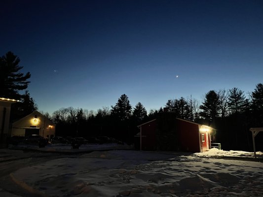 WOODBOUND INN - Updated July 2025 - 112 Photos & 124 Reviews - 247 ...