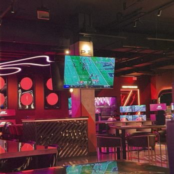 F1 ARCADE - Updated December 2025 - 319 Photos & 125 Reviews - 420 Penn ...