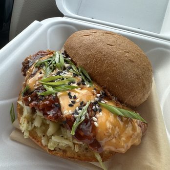 10 TWENTY FIVE - Updated July 2025 - 500 Photos & 359 Reviews - 33 ...