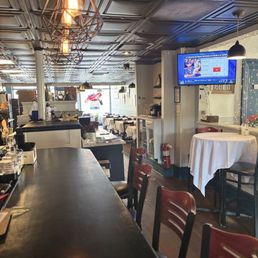 BACKFIN BLUES BAR & GRILL - Updated April 2026 - 118 Photos & 181 ...